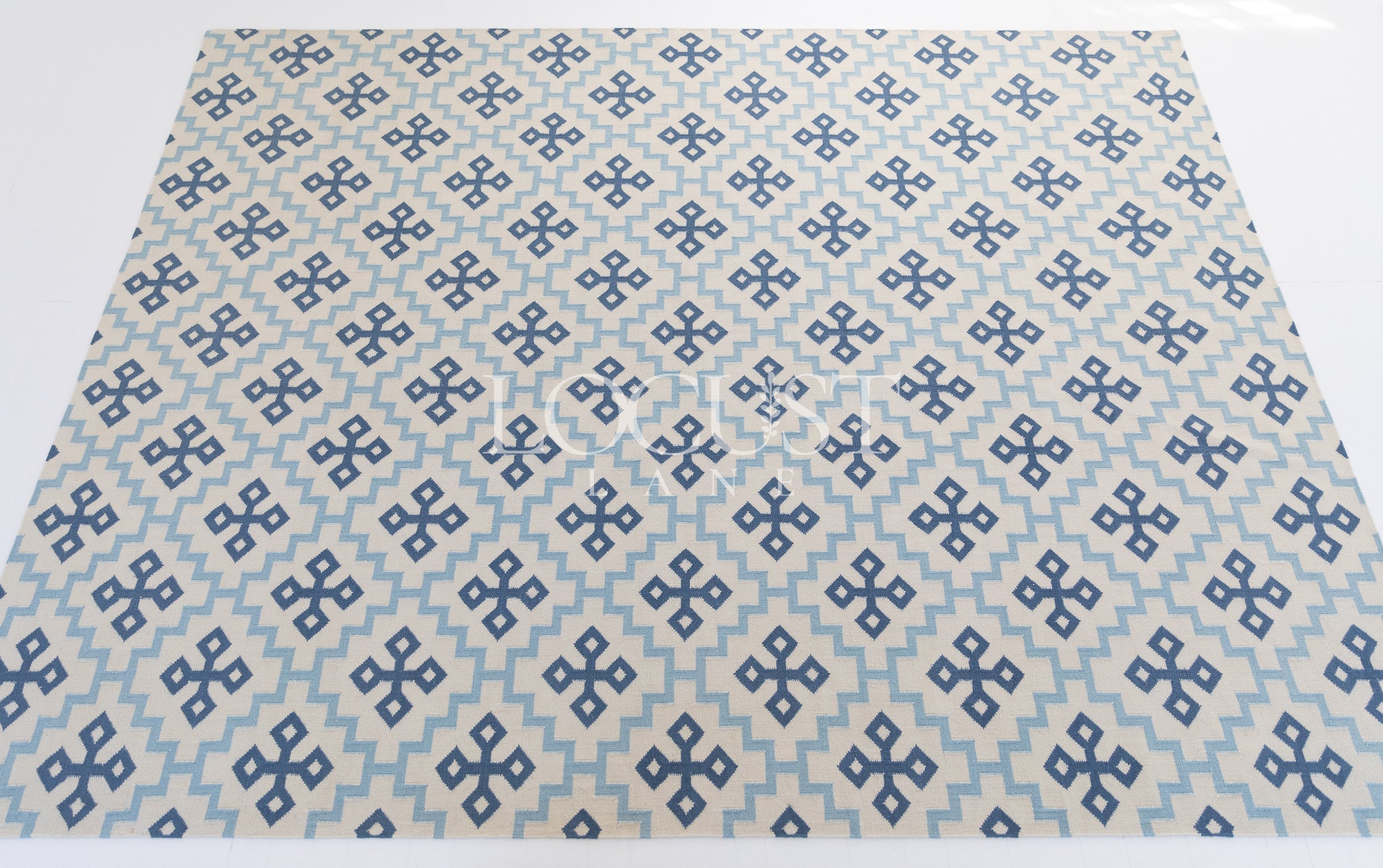 Denim Cross Flatweave Dhurrie Rug – Locust Lane Rugs